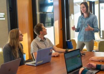 Ai And Ml Survey: Bright Future With Python Development | Teecycle